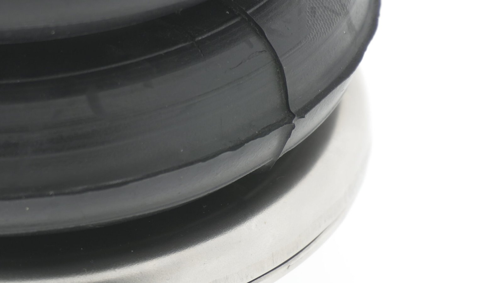 Optimizing Hydraulic Lift Systems with Air Bellows | Tevema - Air Bellows